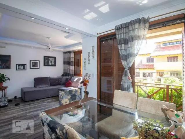Casa / Sobrado para Venda em Porto Alegre/RS Passo da Areia 3 Quartos