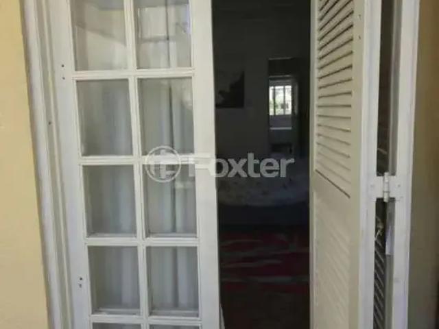 Casa / Sobrado para Venda em Porto Alegre/RS Passo da Areia 3 Quartos