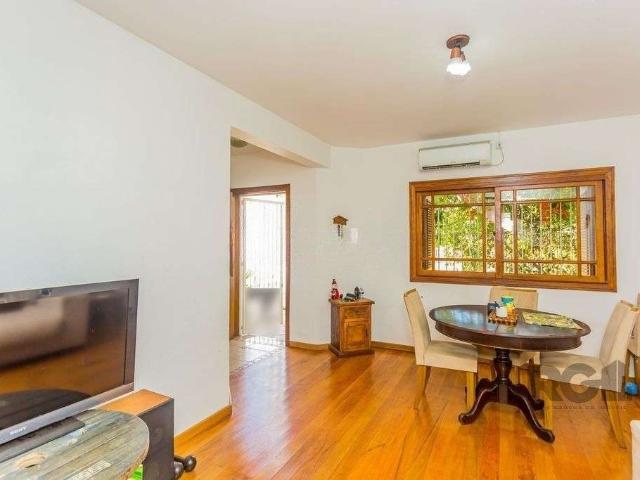 Casa / Sobrado para Venda em Porto Alegre/RS Passo das Pedras 2 Quartos