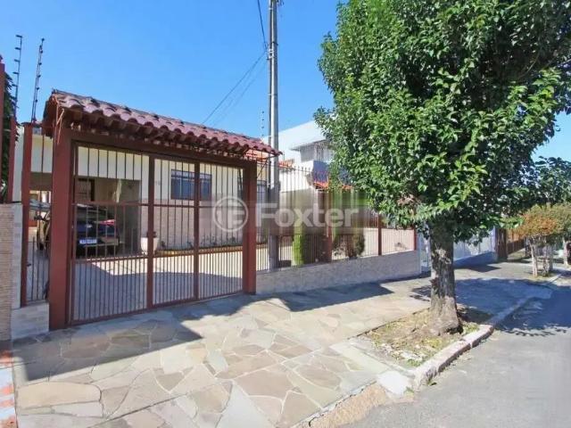 Casa / Sobrado para Venda em Porto Alegre/RS Passo das Pedras 4 Quartos