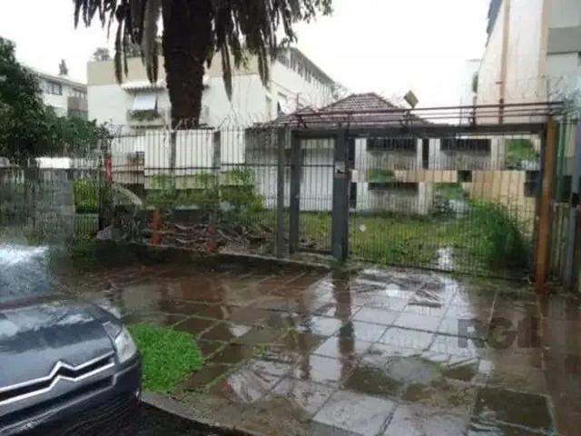 Casa / Sobrado para Venda em Porto Alegre/RS Petrópolis 1 Quartos