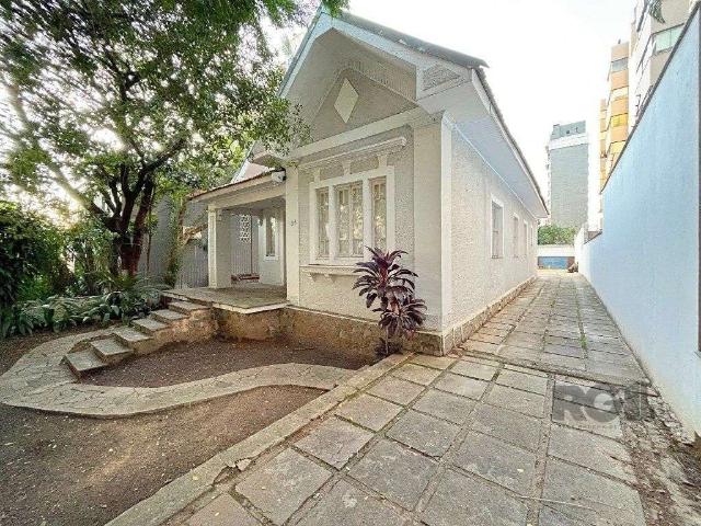 Casa / Sobrado para Venda em Porto Alegre/RS Petrópolis 2 Quartos