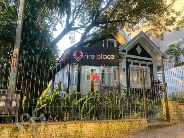 Casa / Sobrado para Venda em Porto Alegre/RS Petrópolis 3 Quartos