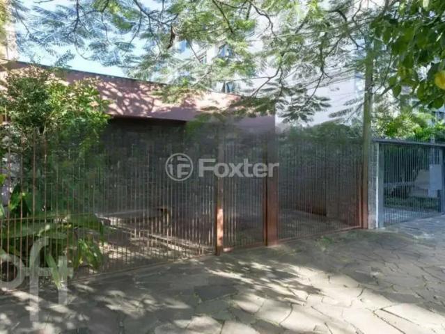 Casa / Sobrado para Venda em Porto Alegre/RS Petrópolis 3 Quartos