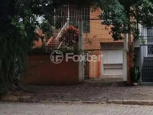 Casa / Sobrado para Venda em Porto Alegre/RS Petrópolis 3 Quartos