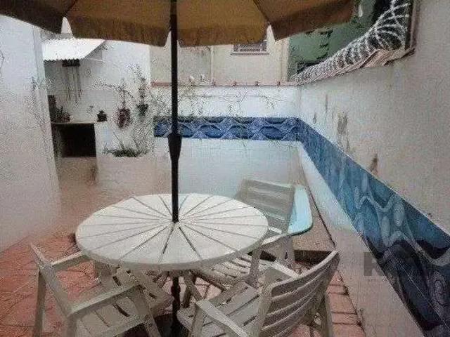 Casa / Sobrado para Venda em Porto Alegre/RS Petrópolis 3 Quartos