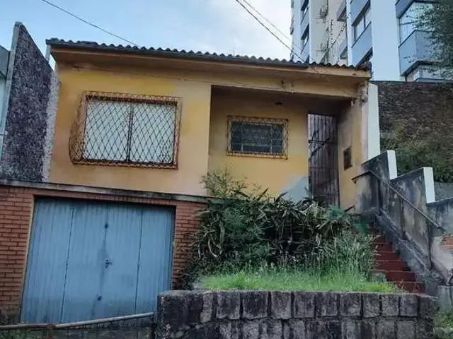 Casa / Sobrado para Venda em Porto Alegre/RS Petrópolis 3 Quartos