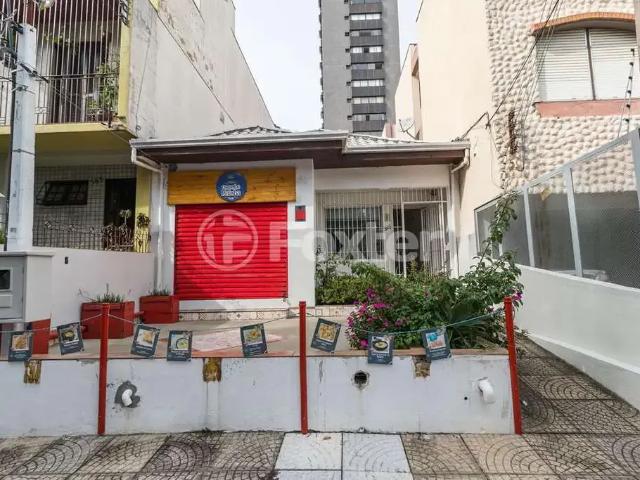 Casa / Sobrado para Venda em Porto Alegre/RS Petrópolis 3 Quartos