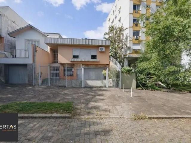 Casa / Sobrado para Venda em Porto Alegre/RS Petrópolis 3 Quartos