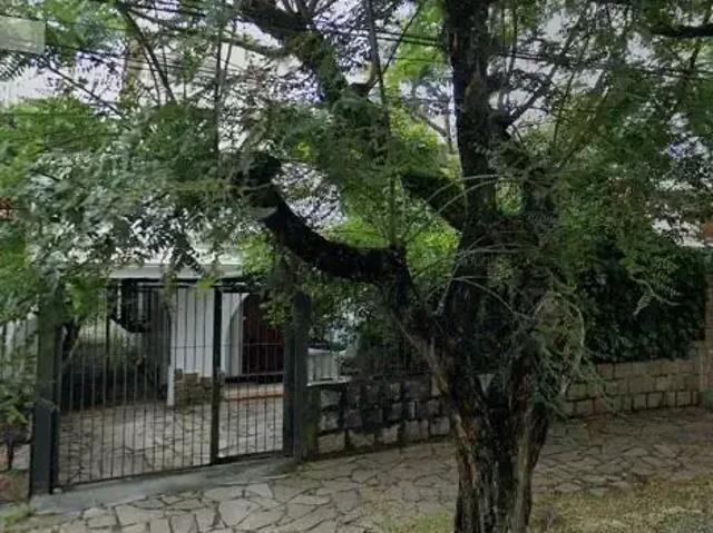 Casa / Sobrado para Venda em Porto Alegre/RS Petrópolis 3 Quartos