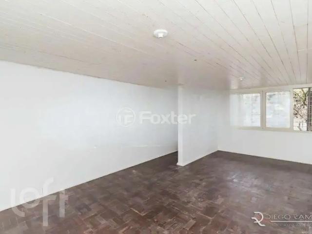 Casa / Sobrado para Venda em Porto Alegre/RS Petrópolis 3 Quartos