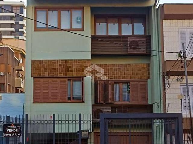 Casa / Sobrado para Venda em Porto Alegre/RS Petrópolis 4 Quartos
