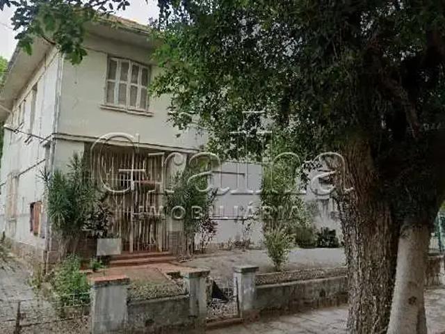 Casa / Sobrado para Venda em Porto Alegre/RS Petrópolis 4 Quartos