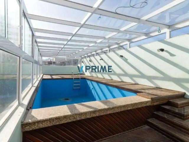 Casa / Sobrado para Venda em Porto Alegre/RS Petrópolis 4 Quartos