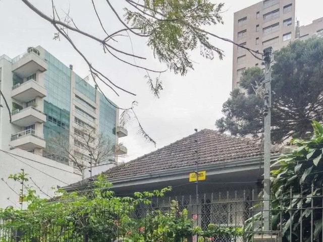Casa / Sobrado para Venda em Porto Alegre/RS Petrópolis 4 Quartos