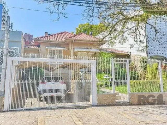 Casa / Sobrado para Venda em Porto Alegre/RS Petrópolis 4 Quartos