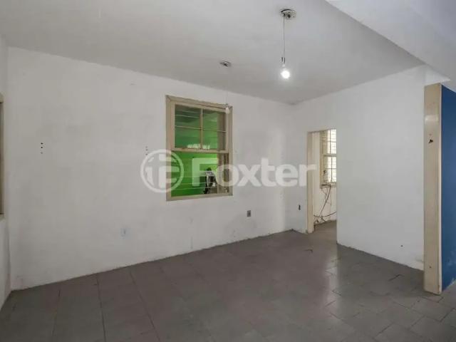 Casa / Sobrado para Venda em Porto Alegre/RS Petrópolis 5 Quartos
