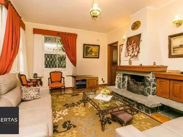Casa / Sobrado para Venda em Porto Alegre/RS Petrópolis 5 Quartos