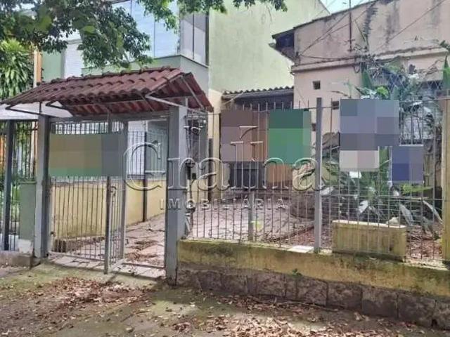 Casa / Sobrado para Venda em Porto Alegre/RS Petrópolis 5 Quartos