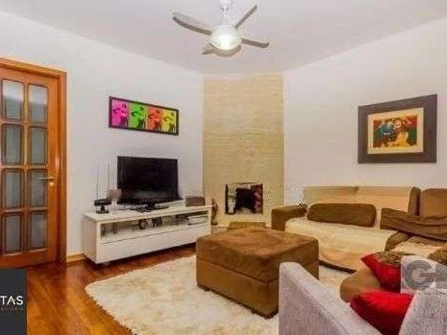 Casa / Sobrado para Venda em Porto Alegre/RS Petrópolis 7 Quartos
