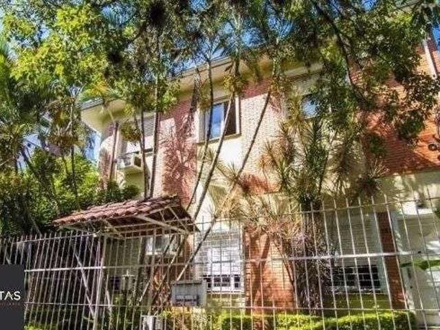 Casa / Sobrado para Venda em Porto Alegre/RS Petrópolis 7 Quartos