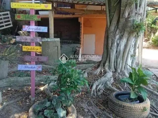 Casa / Sobrado para Venda em Porto Alegre/RS Pitinga 2 Quartos