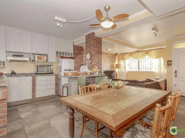 Casa / Sobrado para Venda em Porto Alegre/RS Protásio Alves 3 Quartos