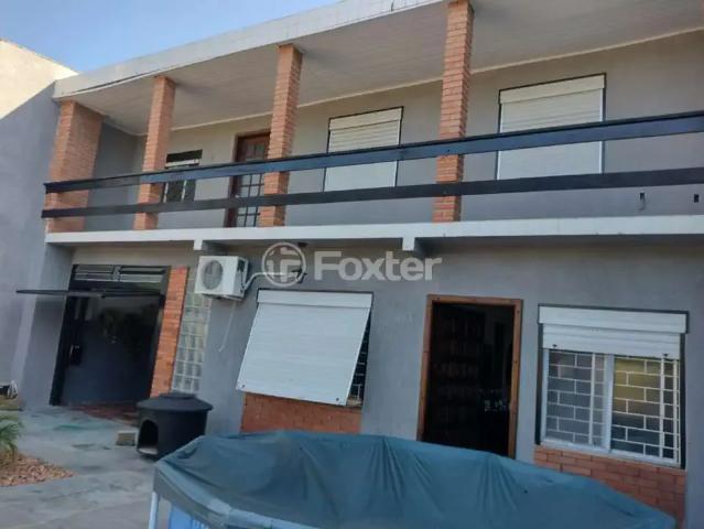 Casa / Sobrado para Venda em Porto Alegre/RS Restinga 4 Quartos