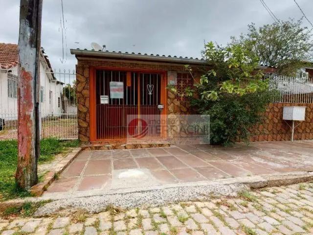 Casa / Sobrado para Venda em Porto Alegre/RS Restinga 4 Quartos
