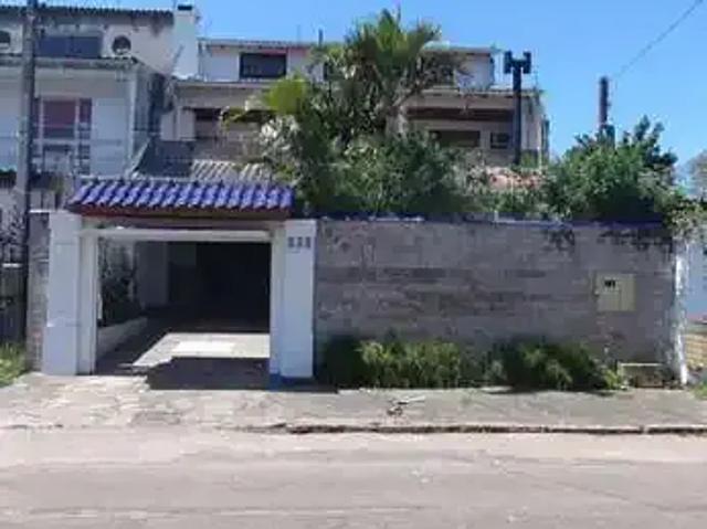 Casa / Sobrado para Venda em Porto Alegre/RS Restinga 4 Quartos
