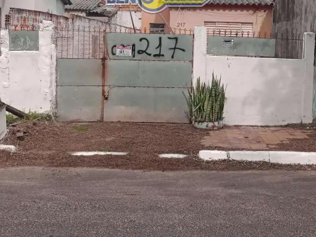 Casa / Sobrado para Venda em Porto Alegre/RS Restinga