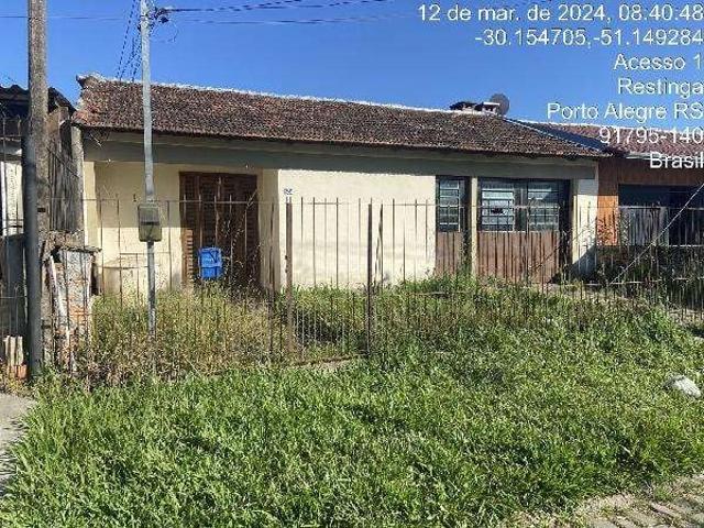 Casa / Sobrado para Venda em Porto Alegre/RS Restinga