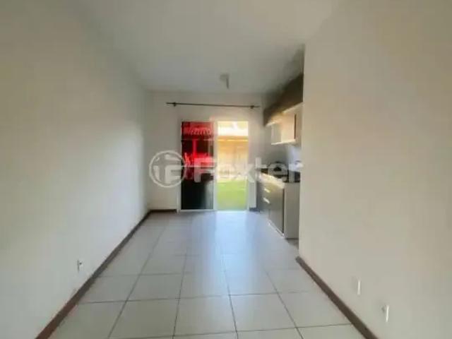 Casa / Sobrado para Venda em Porto Alegre/RS Restinga 2 Quartos