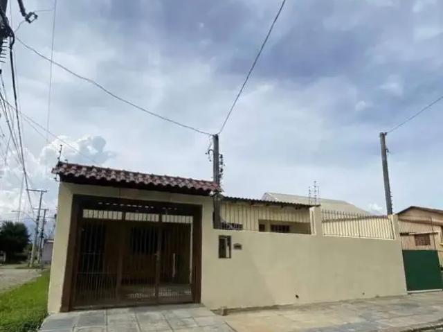 Casa / Sobrado para Venda em Porto Alegre/RS Restinga 2 Quartos