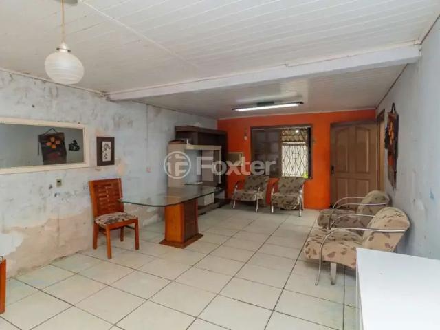 Casa / Sobrado para Venda em Porto Alegre/RS Restinga 2 Quartos