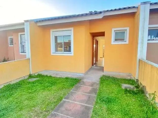 Casa / Sobrado para Venda em Porto Alegre/RS Restinga 2 Quartos