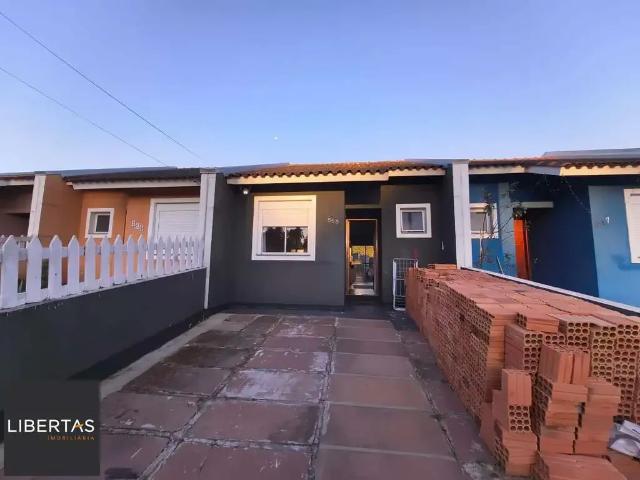Casa / Sobrado para Venda em Porto Alegre/RS Restinga 2 Quartos