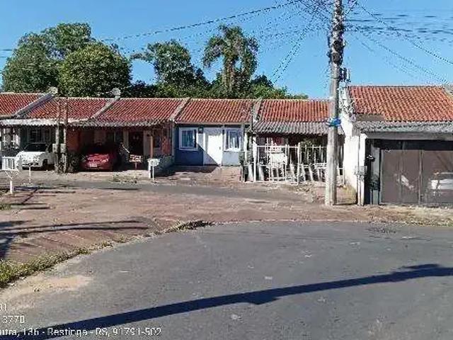 Casa / Sobrado para Venda em Porto Alegre/RS Restinga 2 Quartos
