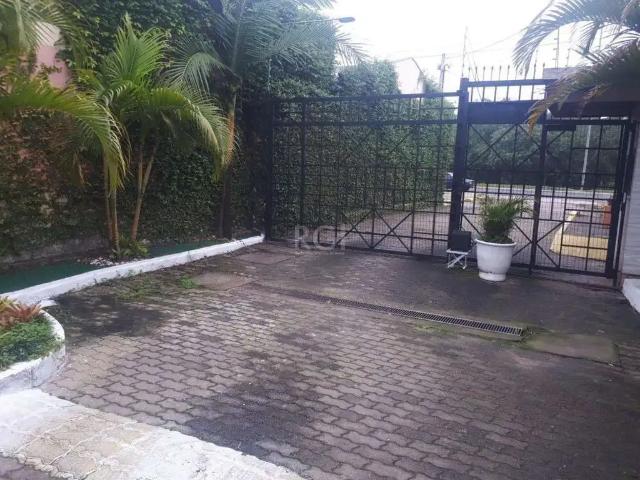 Casa / Sobrado para Venda em Porto Alegre/RS Restinga 2 Quartos