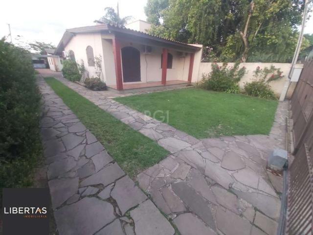 Casa / Sobrado para Venda em Porto Alegre/RS Restinga 3 Quartos