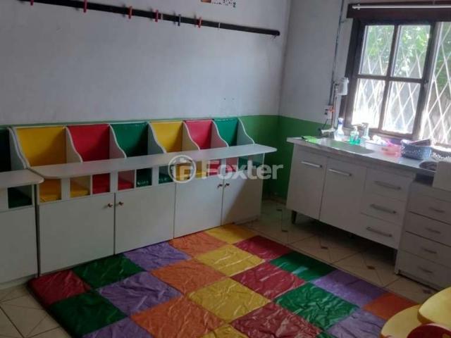 Casa / Sobrado para Venda em Porto Alegre/RS Restinga 3 Quartos