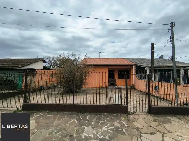Casa / Sobrado para Venda em Porto Alegre/RS Restinga 3 Quartos