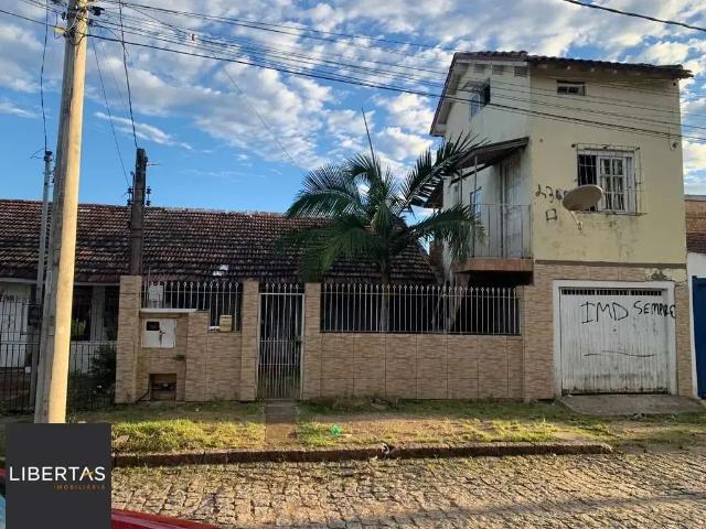 Casa / Sobrado para Venda em Porto Alegre/RS Restinga 3 Quartos