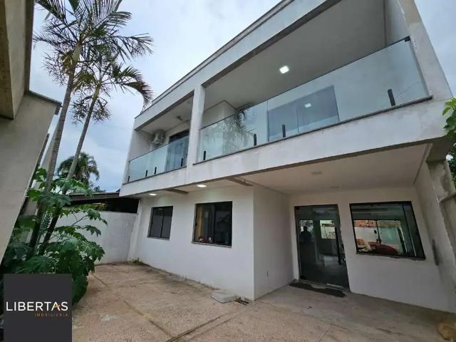 Casa / Sobrado para Venda em Porto Alegre/RS Restinga 3 Quartos