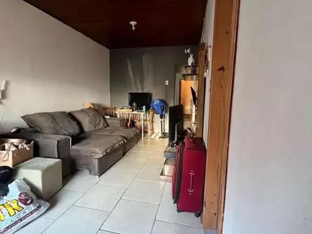 Casa / Sobrado para Venda em Porto Alegre/RS Restinga 3 Quartos