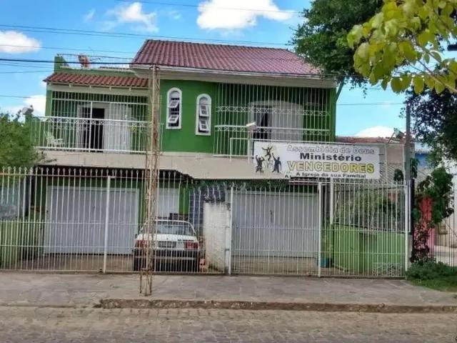 Casa / Sobrado para Venda em Porto Alegre/RS Restinga 3 Quartos