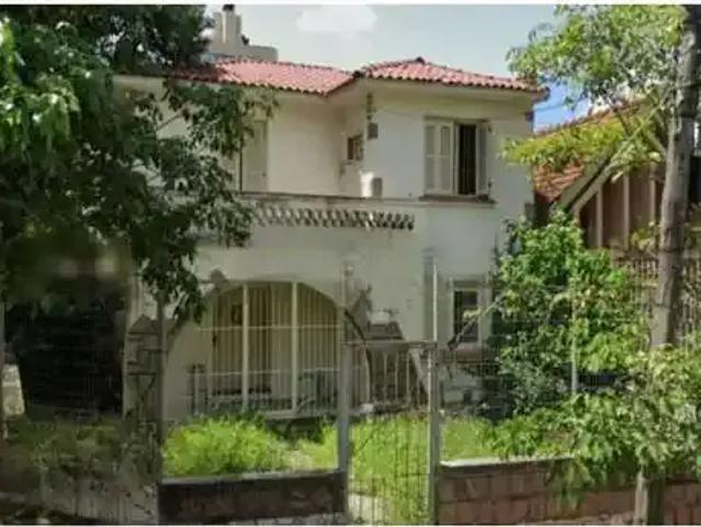 Casa / Sobrado para Venda em Porto Alegre/RS Rio Branco 3 Quartos