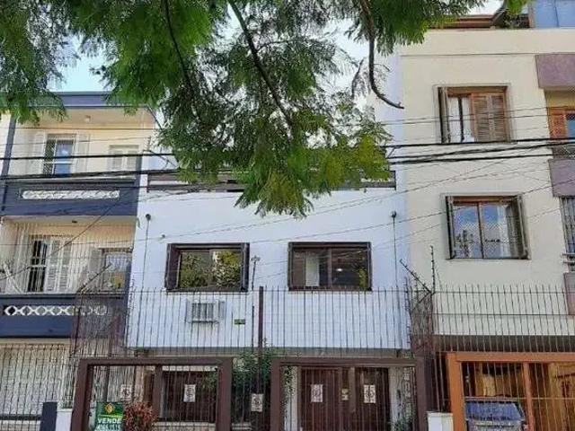Casa / Sobrado para Venda em Porto Alegre/RS Rio Branco 4 Quartos