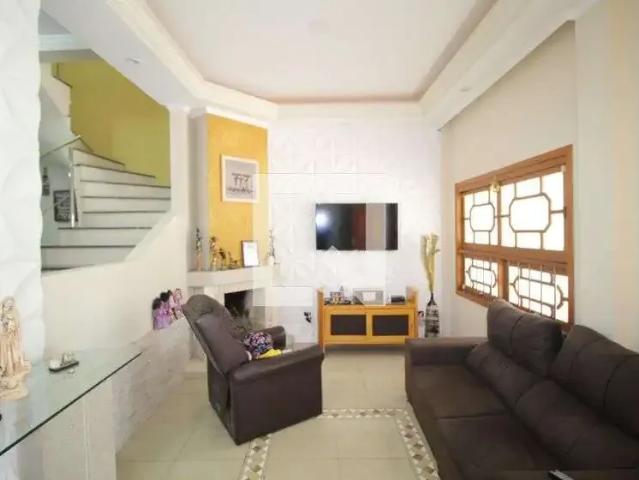 Casa / Sobrado para Venda em Porto Alegre/RS Rubem Berta 4 Quartos
