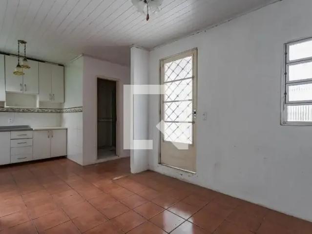 Casa / Sobrado para Venda em Porto Alegre/RS Rubem Berta 4 Quartos